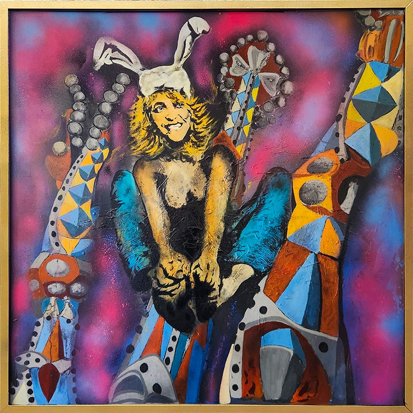 Bunny Sagrada - WHITE RABBIT